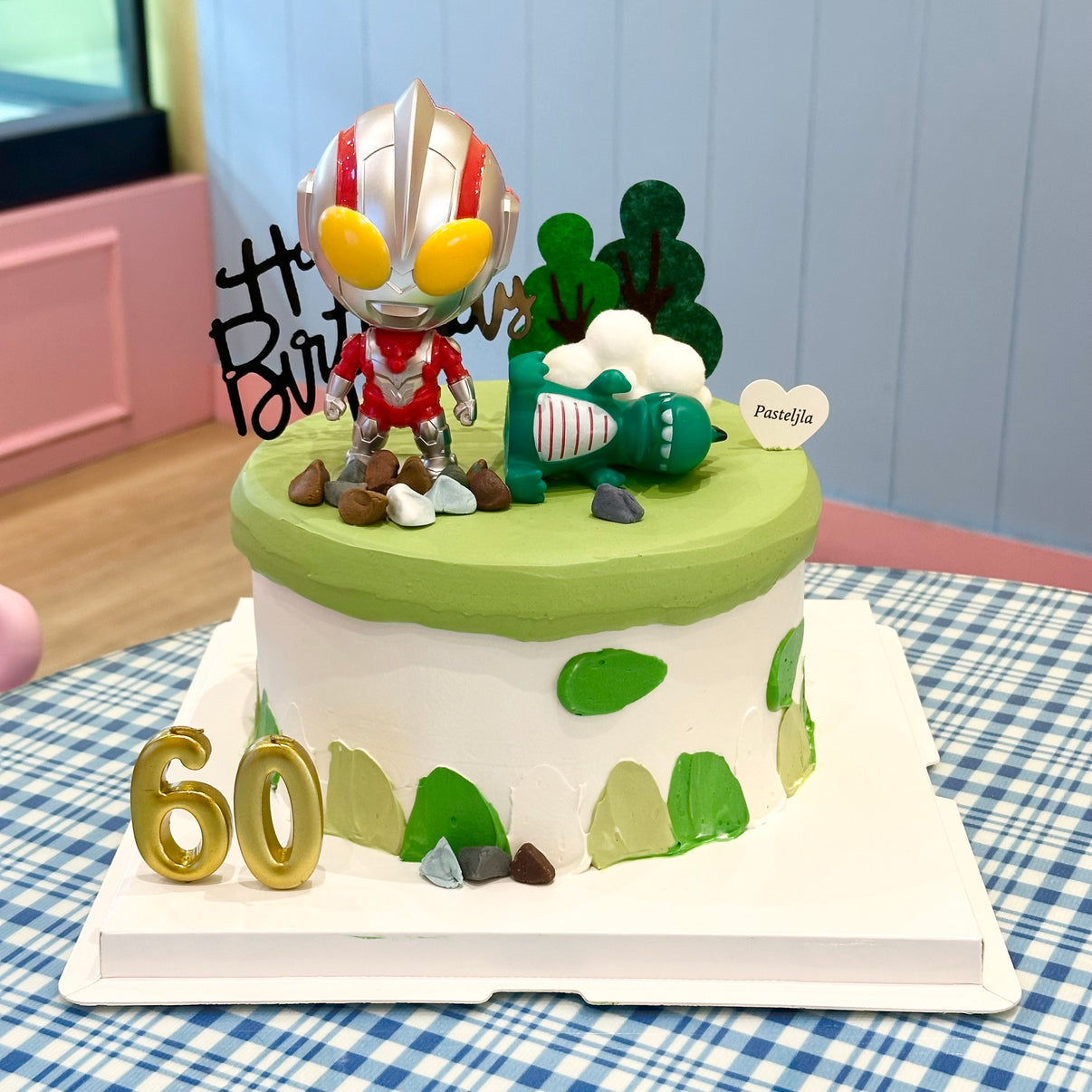 Ultraman cake – Pasteljla