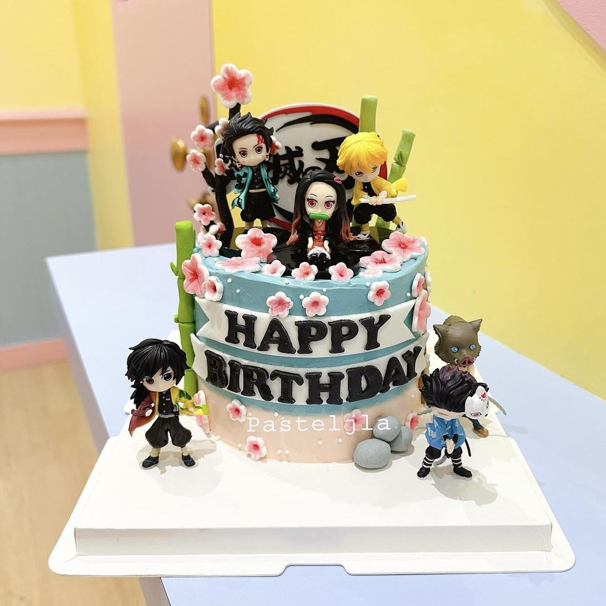 Demon Slayer cake – Pasteljla