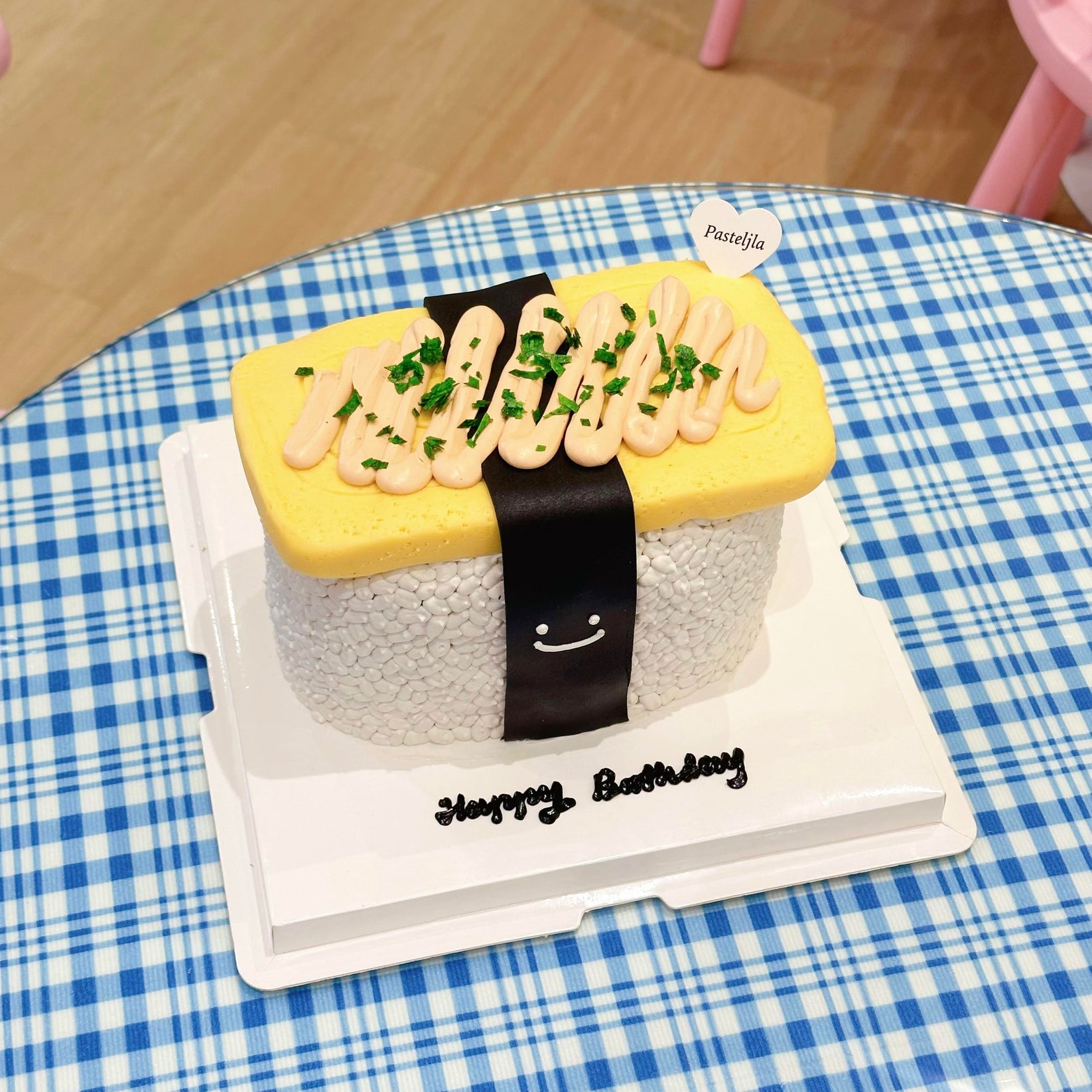 Tamago mentai nigiri cake – Pasteljla